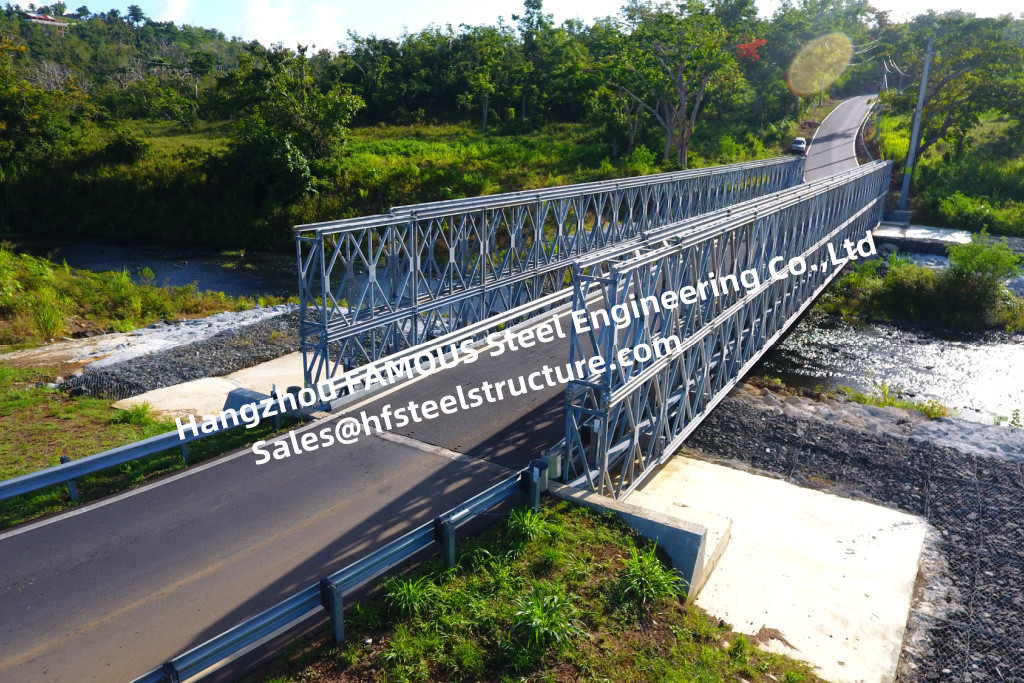 De Militaire Vestingmuur Brug van Compacte 200 Mabey, Ponton Draagbare ...